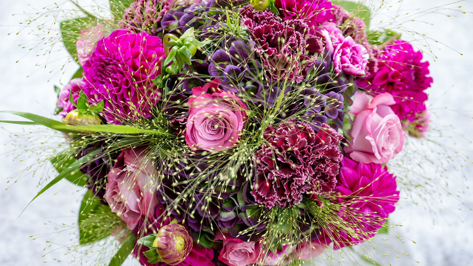 Blumige Aussichten: So bleiben frische Blumen lange schön